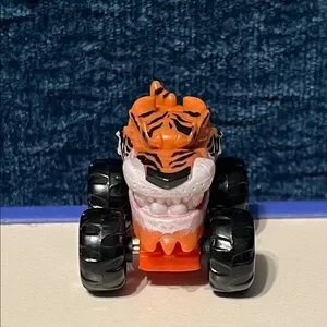 Monster Jam | Toys | Monster Jam Mini Catastrophe 226 Series 2 212 ...